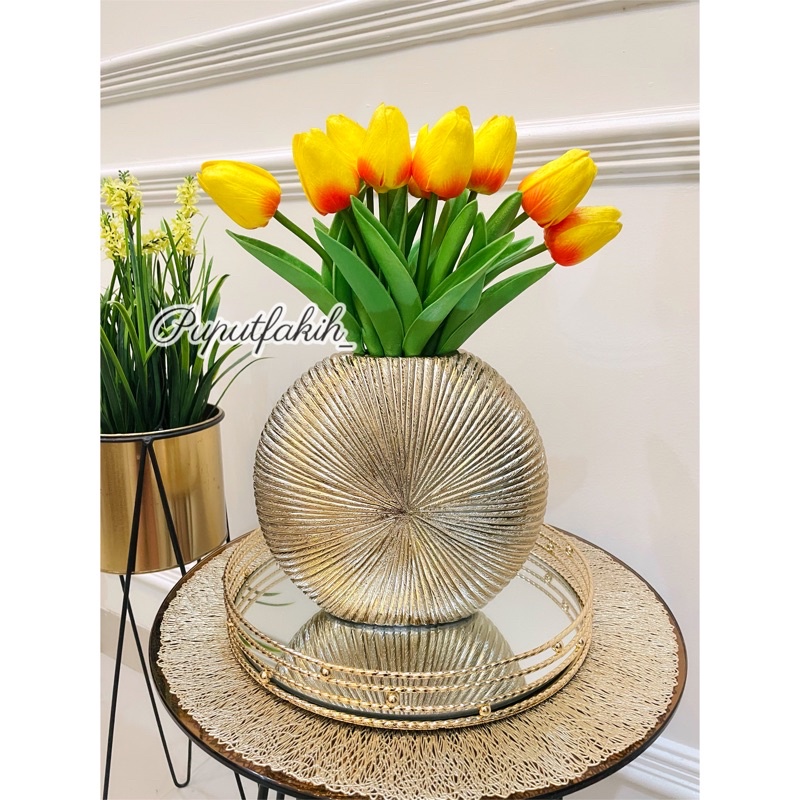 Jual Vas gold informa Vas pajangan Untuk meja / Vasgold dekorasi Meja ...