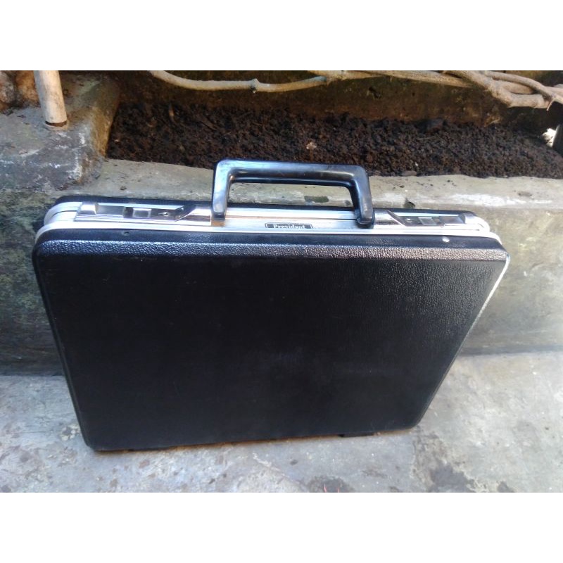 Jual koper vintage/ jadul merk president | Shopee Indonesia