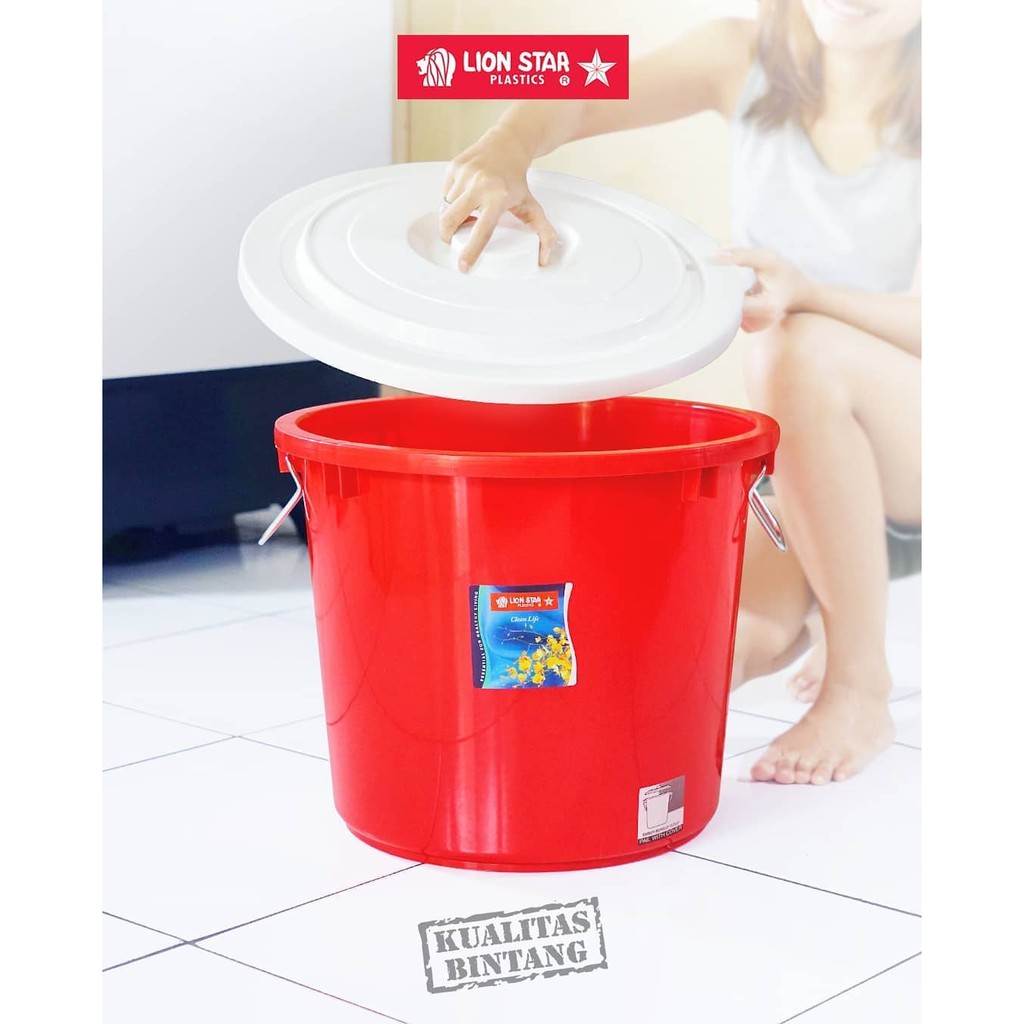 Jual Pail 32 Litres with Cover & Chrome PC-17 LION STAR Ember Jumbo/ Ember Plasik/ Tampungan Air ...