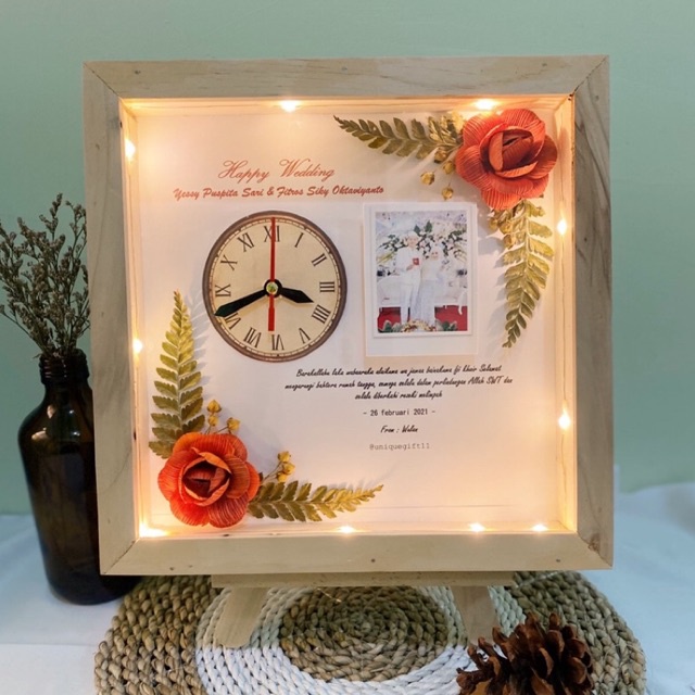 Jual DRIED FLOWER FRAME JAM - KADO UNIK - KADO FRAME JAM - KADO JAM ...