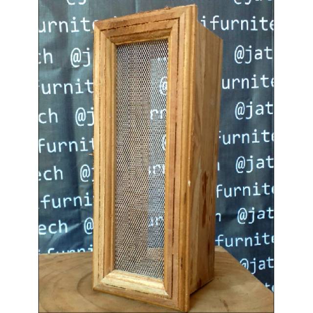 Jual Loster kayu, ventilasi udara (sudah terpasang kawat nyamuk ...