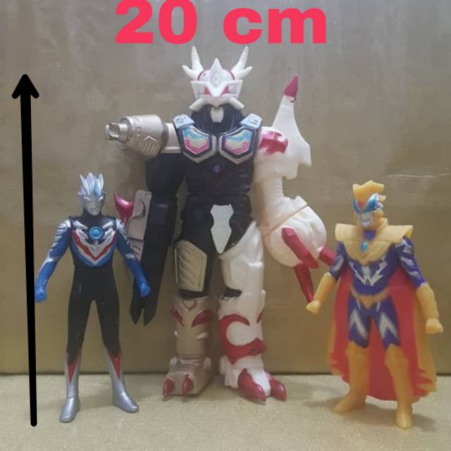 Jual vinyl king galactron ultraman geed royal mega master orb hurricane ...