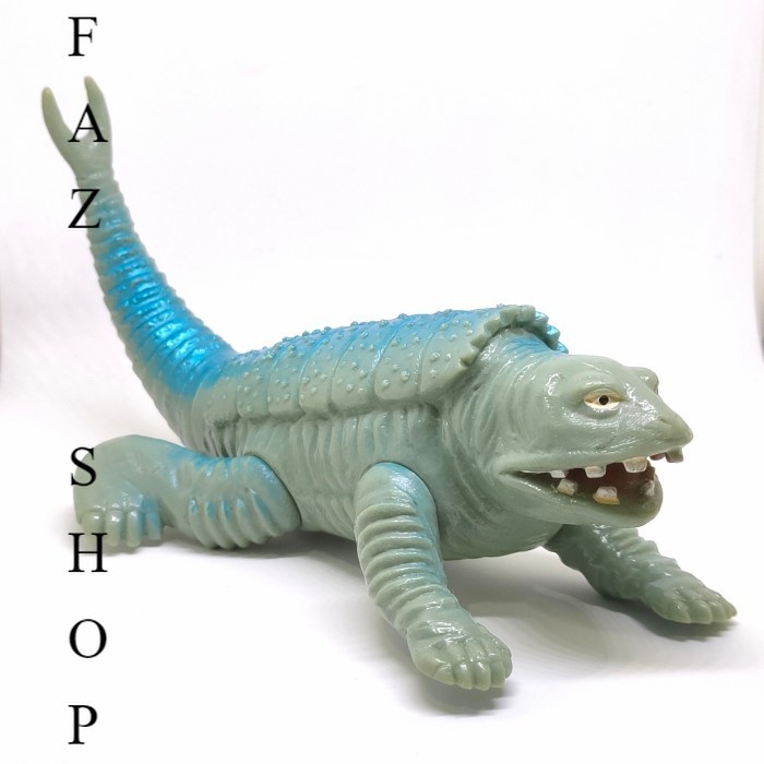 Jual ULTRAMAN KEMULAR 1983 ULTRA MONSTER KAIJU SERIES 17 CM BANDAI ...