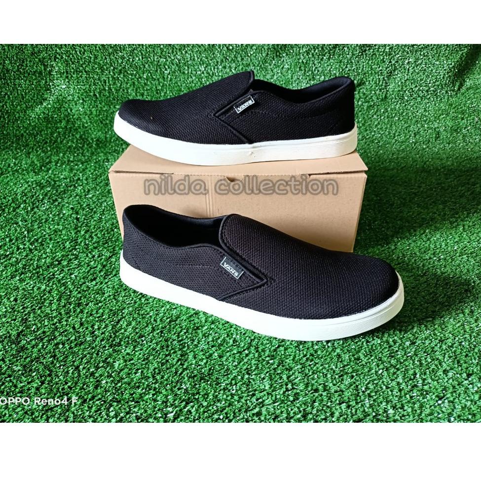 Jual TERLARIS Promo 10.10 Sepatu Praktis Pria Slip On NL / Sepatu ...