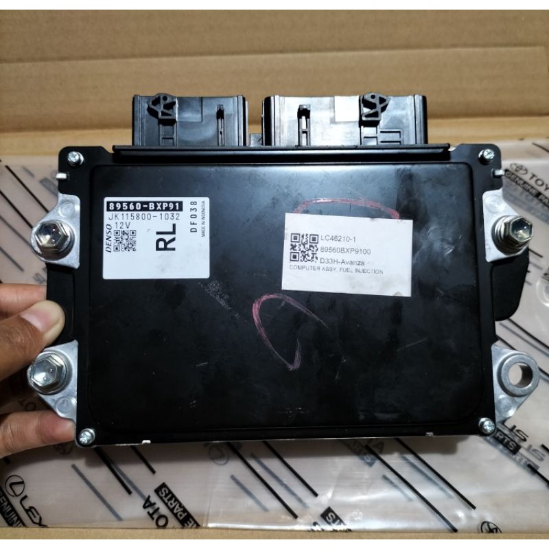Jual ECU COMPUTER ASSY FUEL INJECTION D33H-AVANZA VELOZ 2022 89560 ...