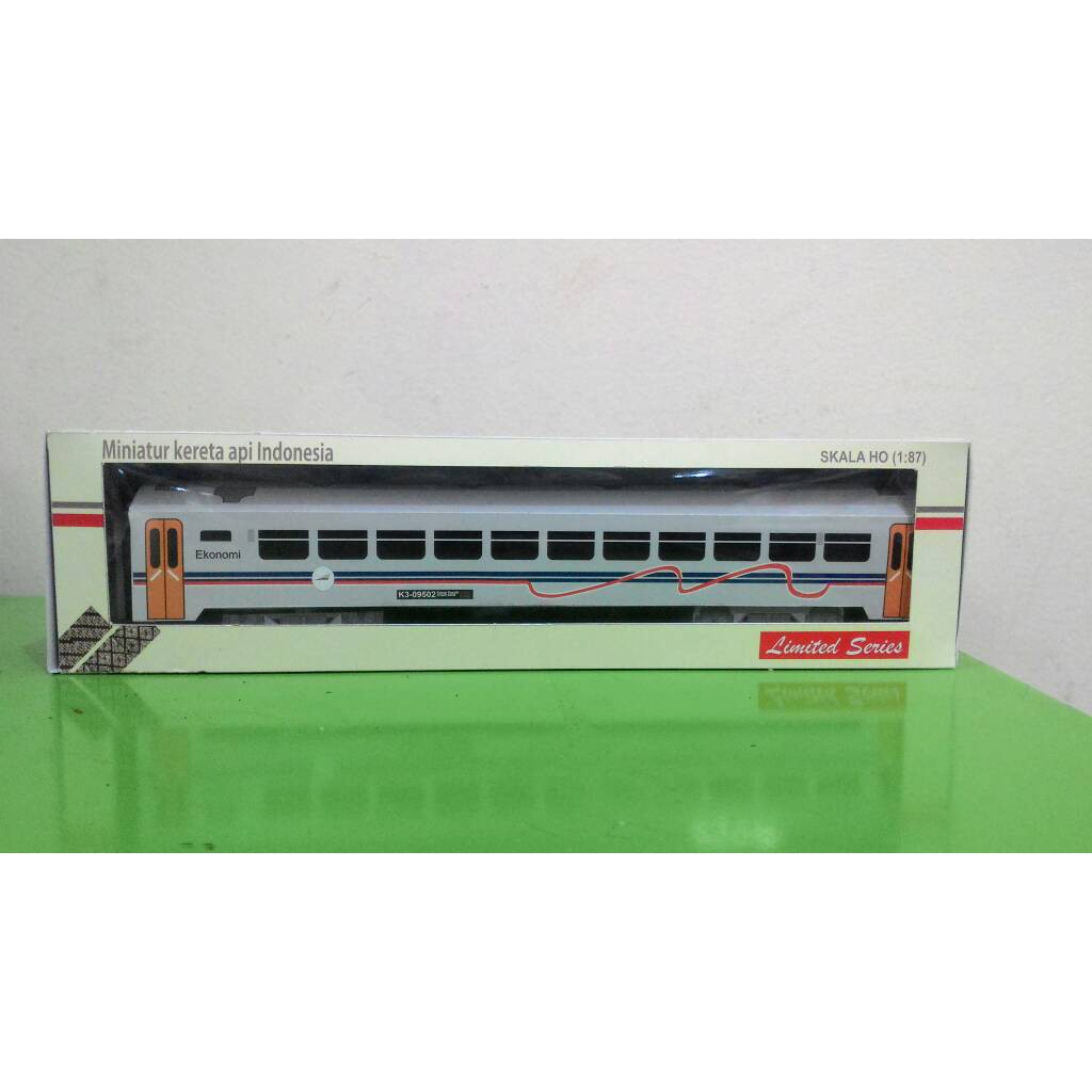 Jual Miniatur Kereta Api Indonesia Gerbong Ekonomi Kai Shopee Indonesia