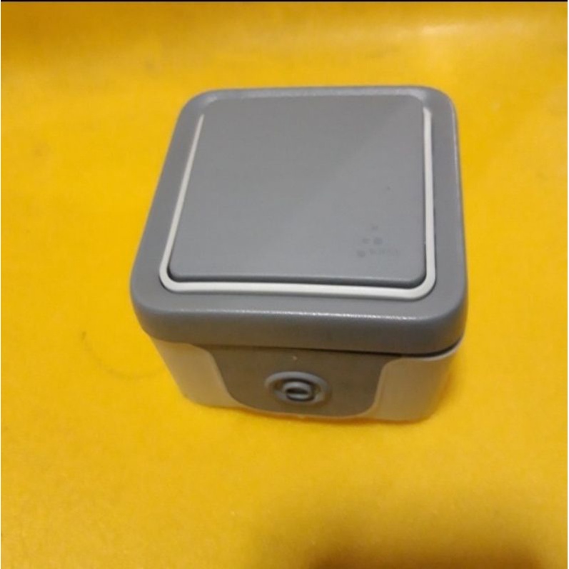 Jual Stop Kontak Legrand Plexo 69733 IP55 Outdoor Waterproof | Shopee ...