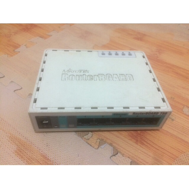 Jual RouterBoard Mikrotik RB750 (second) | Shopee Indonesia