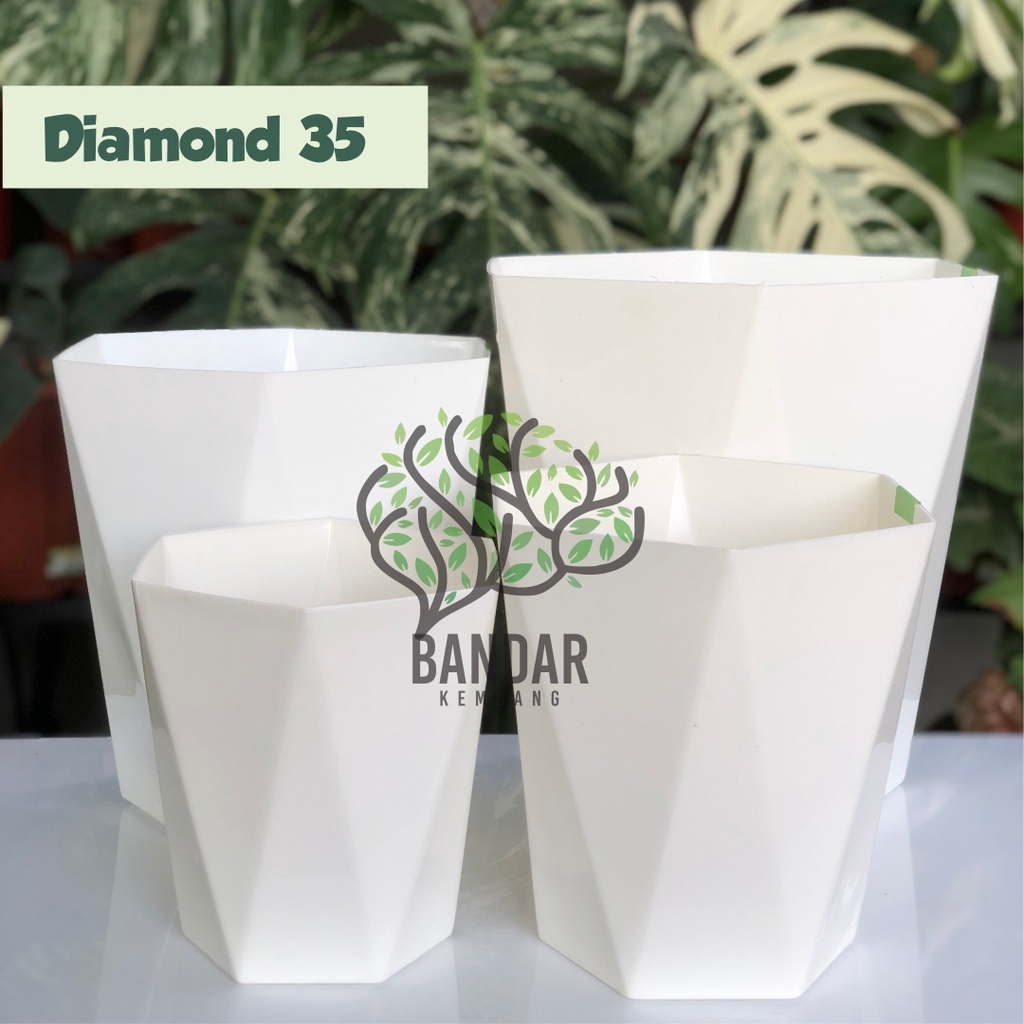 Jual Pot Putih Cantik Diamond 35 - Pot Besar Plastik Tebal Murah - Pot ...