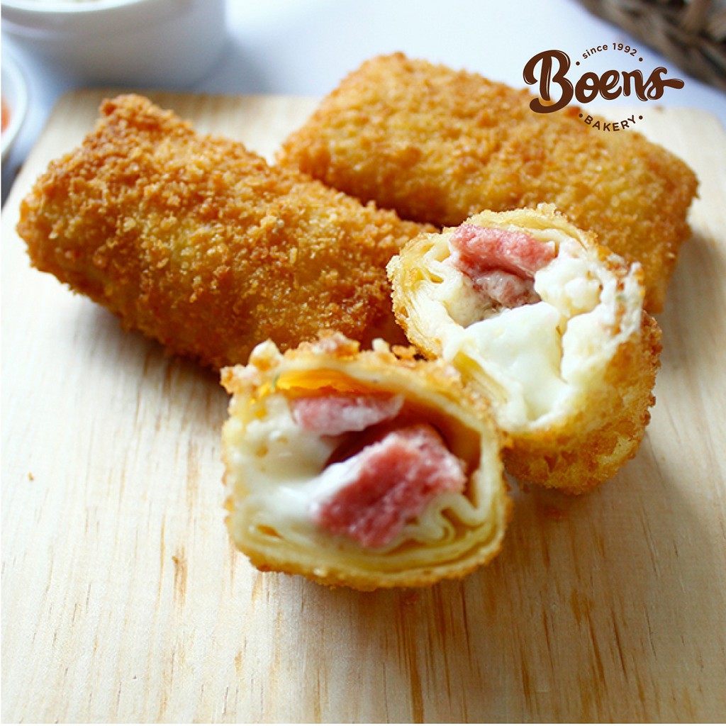 Jual BOENS BAKERY - Risoles Smoked Beef / Cheese Mayo (per 2 buah) | Shopee Indonesia
