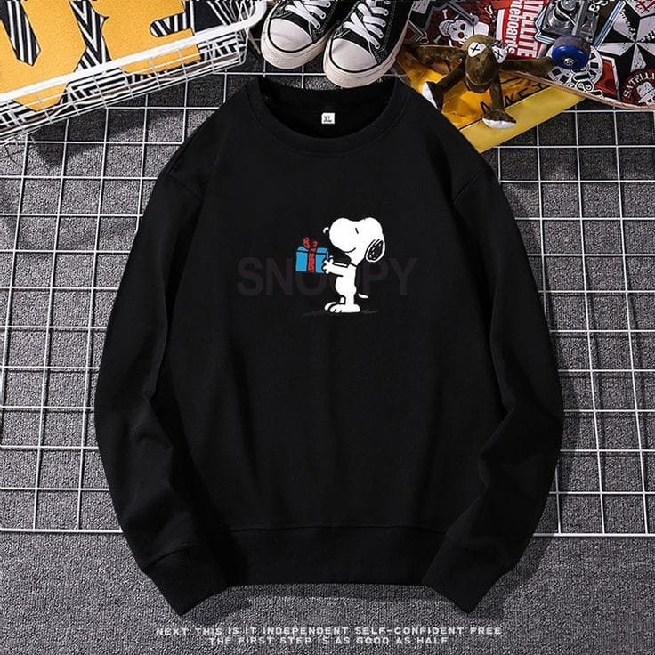 Jual Snoopy Sweater Crewneck || Snoopy Basic Sweater Sweatshirt Sz M ...