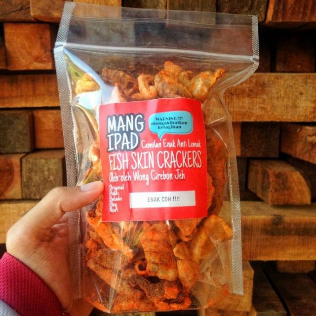 Jual Fish skin crackers (kerupuk kulit ikan) | Shopee Indonesia Jual Fish skin crackers (kerupuk kulit ikan) | Shopee Indonesia