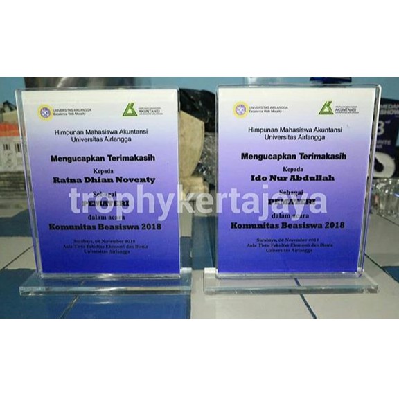 Jual PLAKAT SEMINAR / CINDERAMATA PEMBICARA / PLAKAT PEMBICARA | Shopee ...