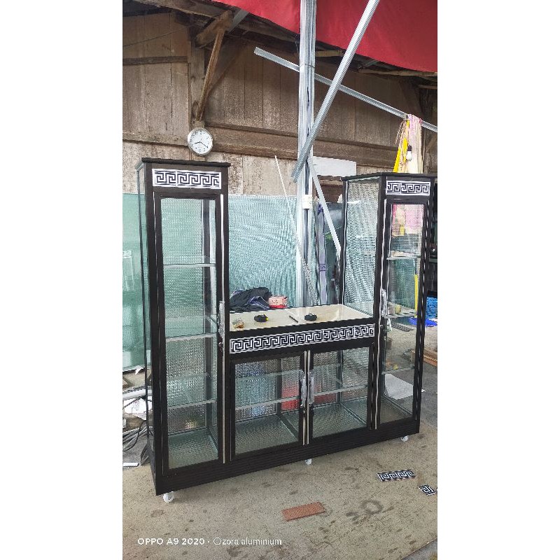 Jual buffet tv minimalis sidebore bifet aluminium kaca untuk display tv ...
