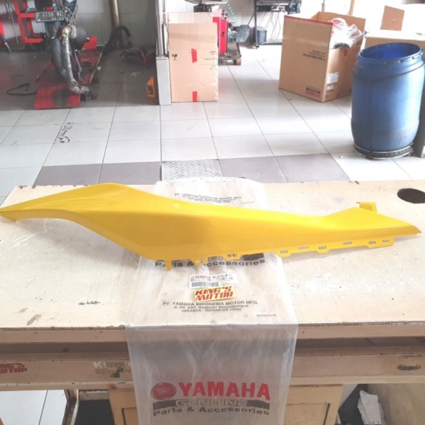 Jual COVER BODY AEROX KUNING B65-P1 ASLI YAMAHA - kiri Murah | Shopee ...