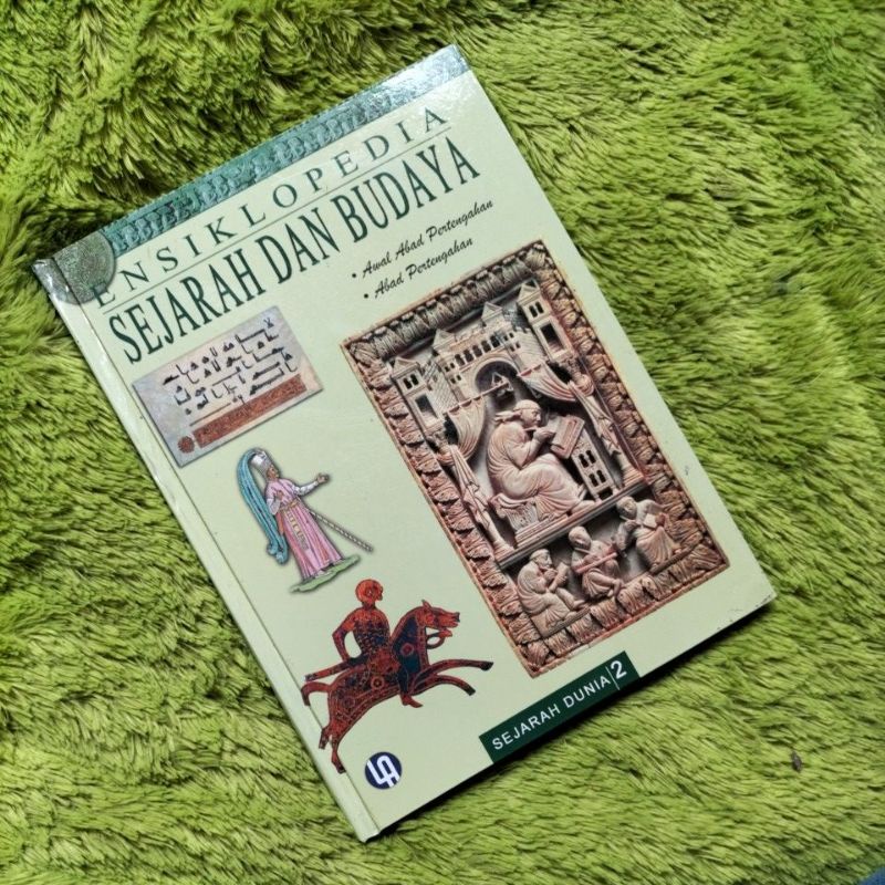 Jual ORIGINAL BUKU ENSIKLOPEDIA SEJARAH DAN BUDAYA JILID 2 | Shopee Indonesia
