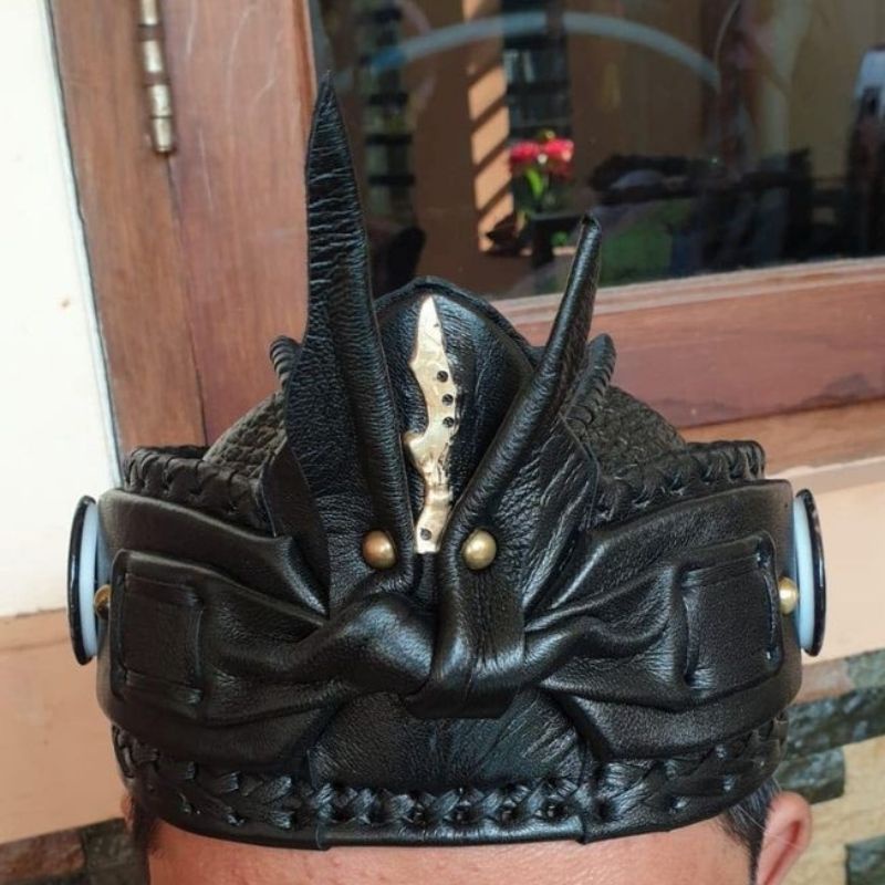 Jual Blangkon sunda ikat kepala khas sunda udeng totopong kulit asli ...