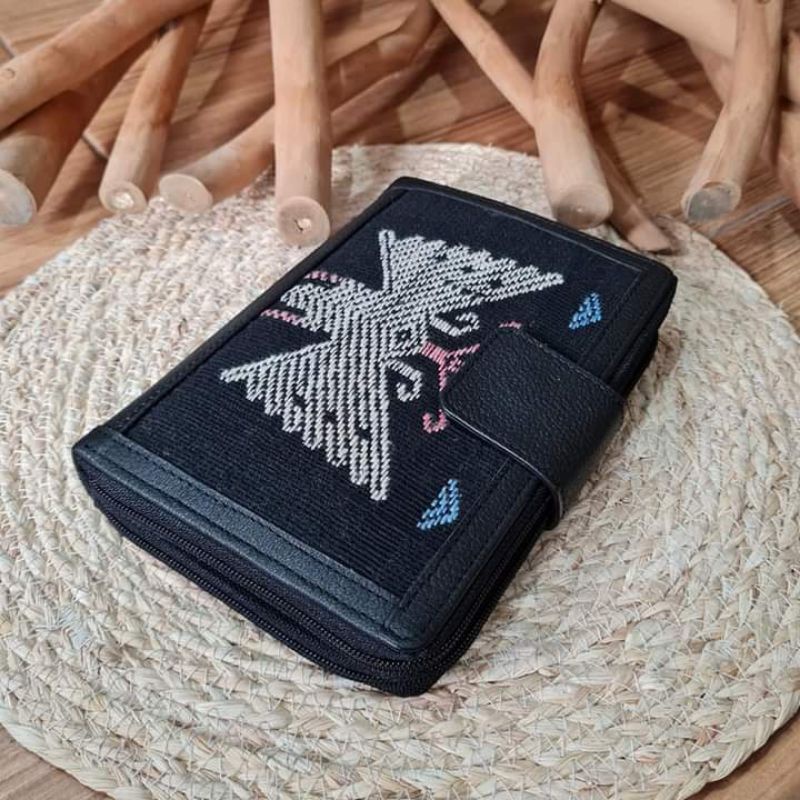 Jual DOMPET HPO ETNIK TENUN NTT KULIT ASLI | Shopee Indonesia