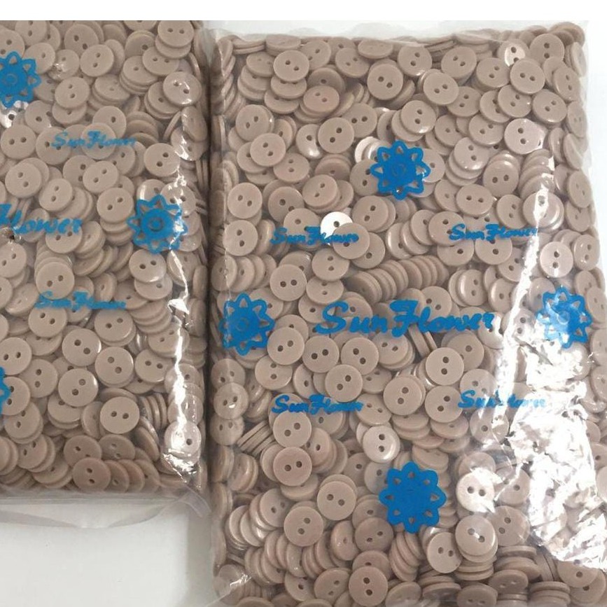 Jual KANCING KEMEJA/DINAS/SERAGAM LOBANG 2 UKURAN 11 MILIMETER 1 PACK ...