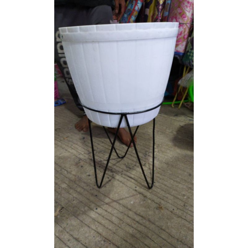 Jual STANDING pot/dudukan pot tanaman | Shopee Indonesia
