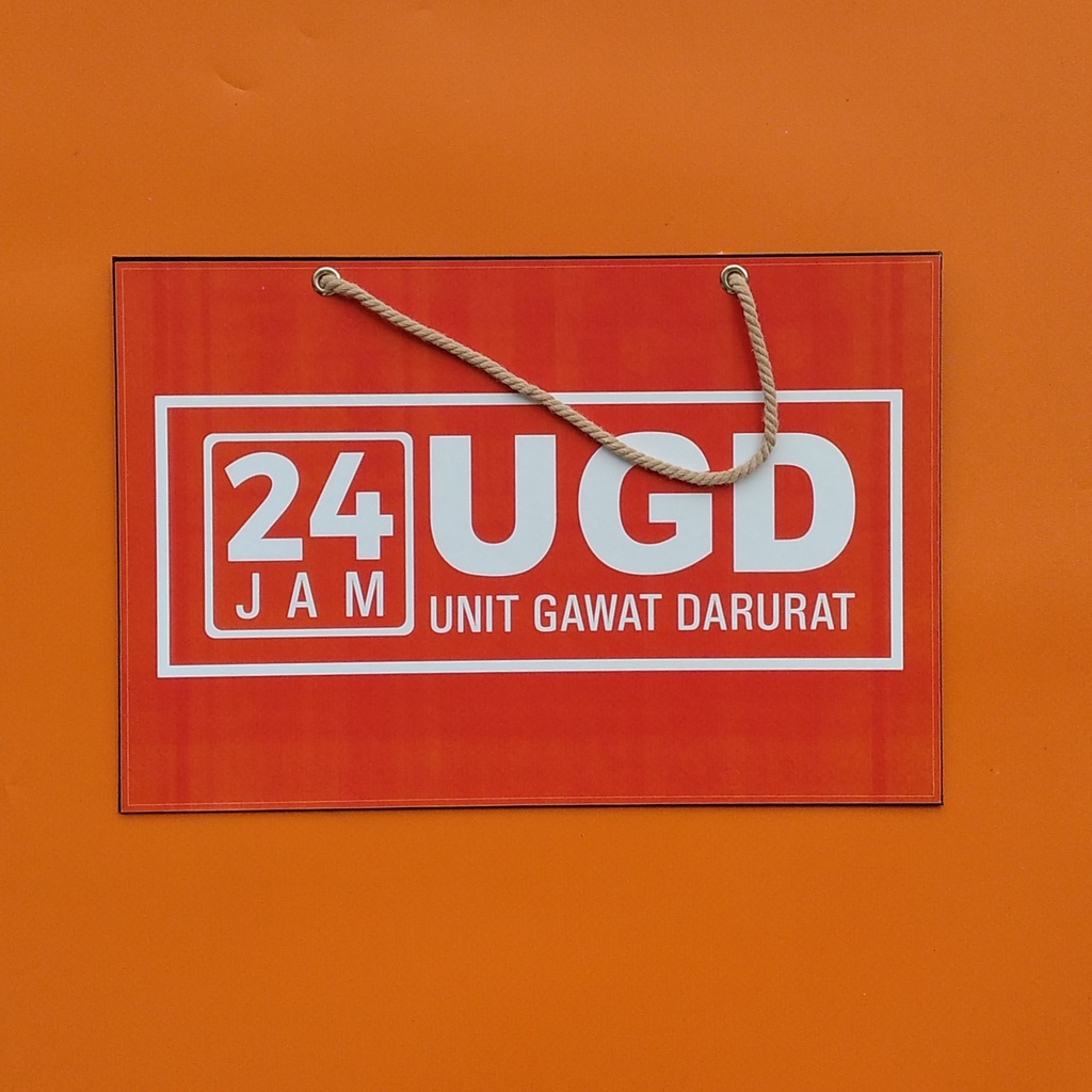 Jual Poster Gantung - Hard Poster - Poster UGD 24 Jam - Unit Gawat ...