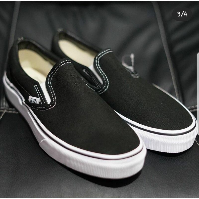 Jual SEPATU VANS /SEPATU SLIP / VANS HITAM PUTIH | Shopee Indonesia