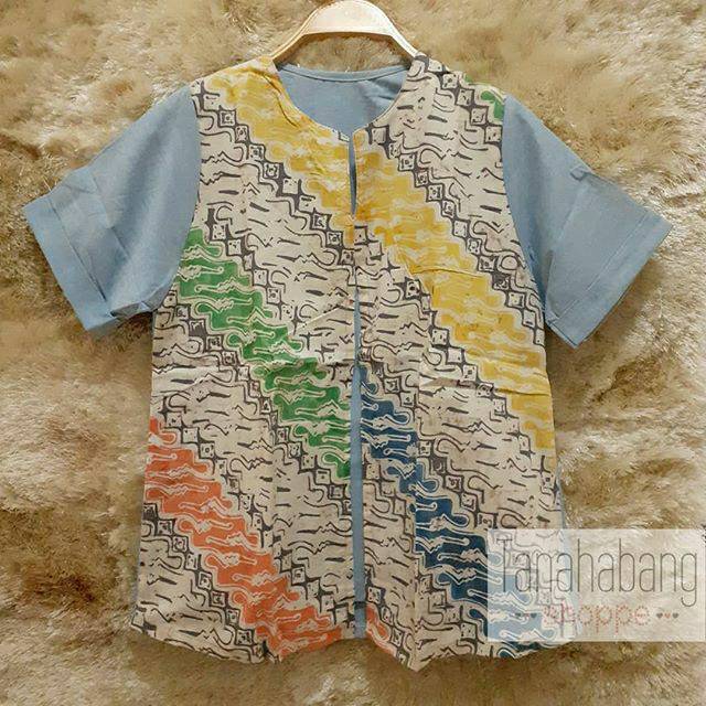 Jual Baju Katun Biru Layer Batik Modern Putih Mix Warna LD 92 cm ...