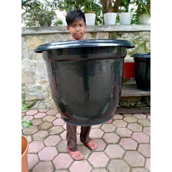 Jual POT TANAMAN JUMBO CEMPAKA 70 (GLOBAL LION) BESAR HITAM POLOS/POT ...