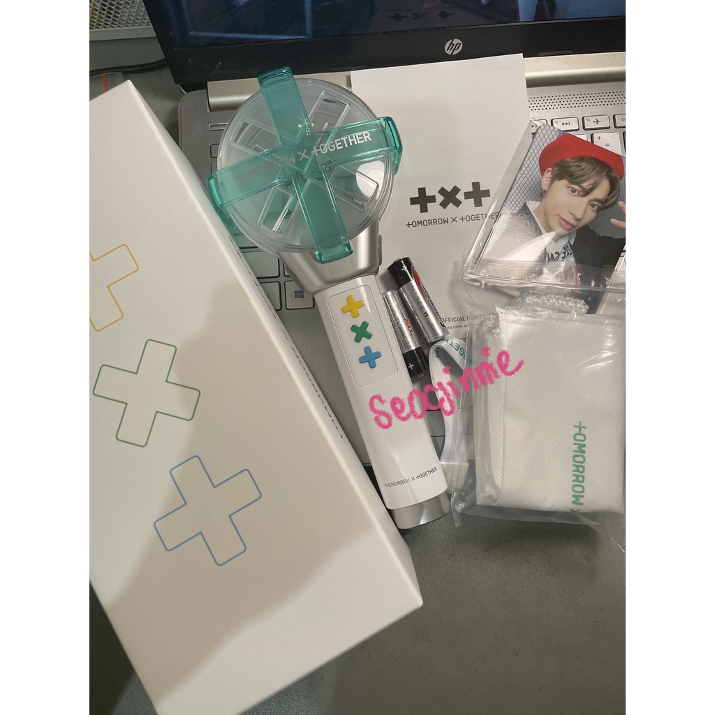 Jual LIGHT STICK OFFICIAL TOMORROW X TOGETHER MOA MOABONG MOA BONG ...