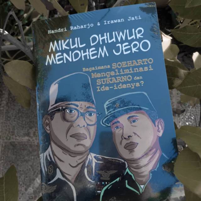 Jual Buku Original Mikul Dhuwur Mendhem Jero | Shopee Indonesia