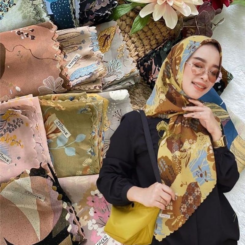 Jual Hijab segiempat motif voal laser cut premium tebal by BUGIS HIJAB | Shopee Indonesia