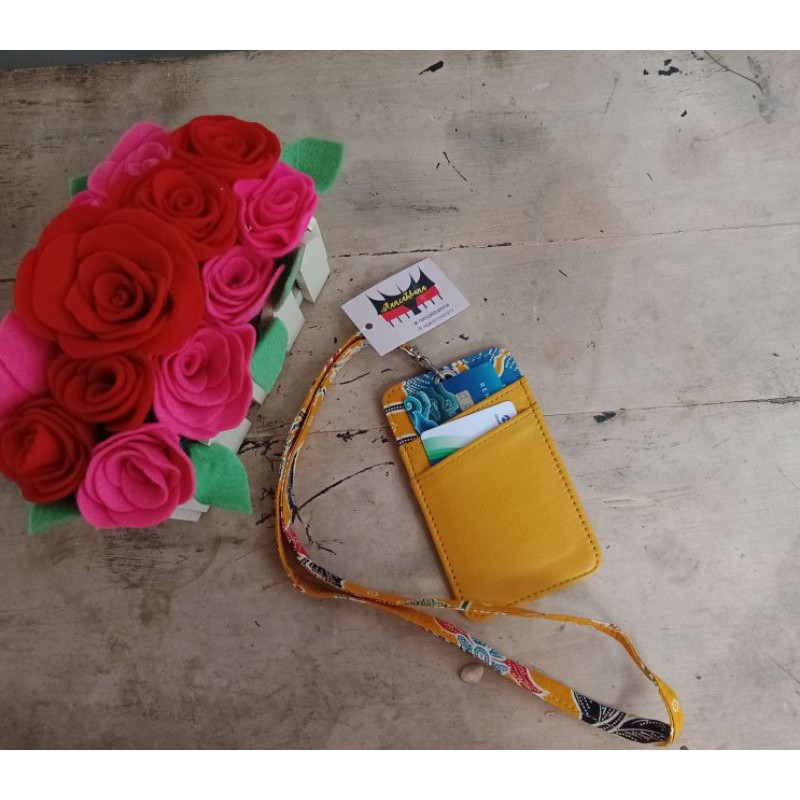 Jual Id card batik kulit | Shopee Indonesia