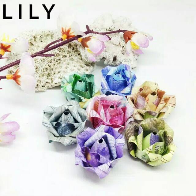 Jual Aksesoris mahar | replika bunga dari uang kertas | hiasan mahar ...