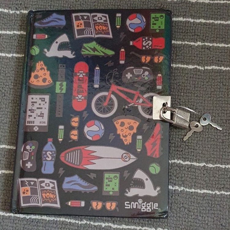 Jual Smiggle Lockable Notebook A5 | Shopee Indonesia