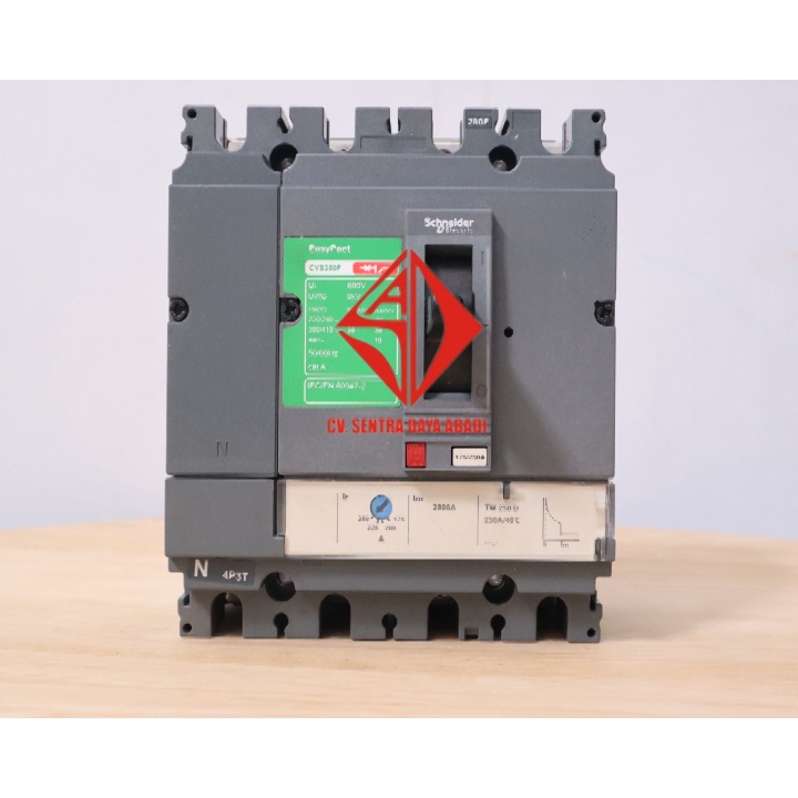 Jual SCHNEIDER MCCB 36KA CVS250F 4P 175-250A TMD LV525343 | Shopee ...