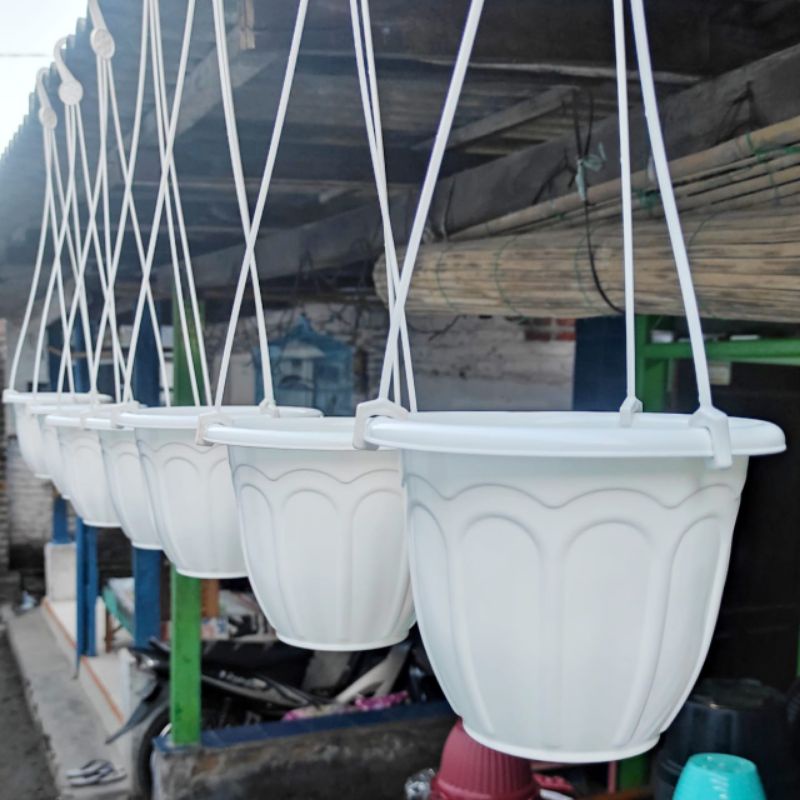 Jual pot gantung italy 17cm putih | Shopee Indonesia