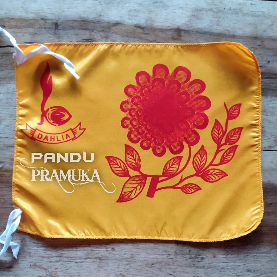 Jual bendera regu pramuka putri bunga dahlia | Shopee Indonesia
