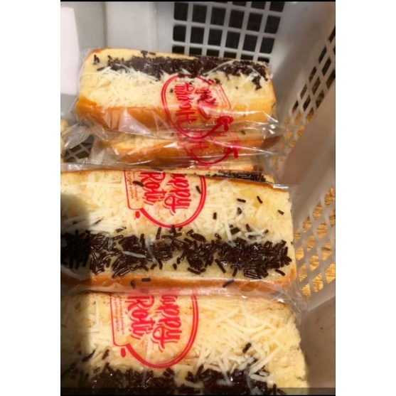 Jual Roti viral happy roti roti kopi, roti pizza, roti moon, roti sisir ...