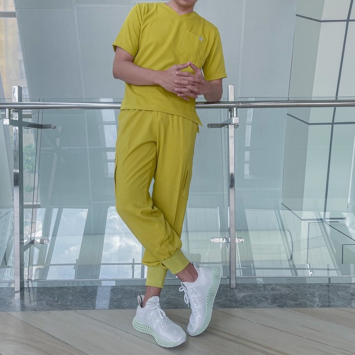 Jual Lime Invicta Jogger Scrub, Baju Jaga/OK, Unisex | Shopee Indonesia