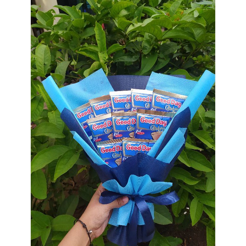 Jual Buket Snack BIRU/paket/bingkisan Snack Ulang Tahun/Ultah/ Wisuda ...