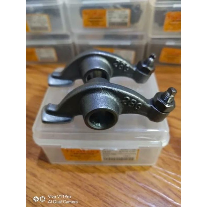 Jual PLATUK KLEP SMASH TITAN-ROCKER ARM SMASH TITAN-PIANO KLEP SMASH ...