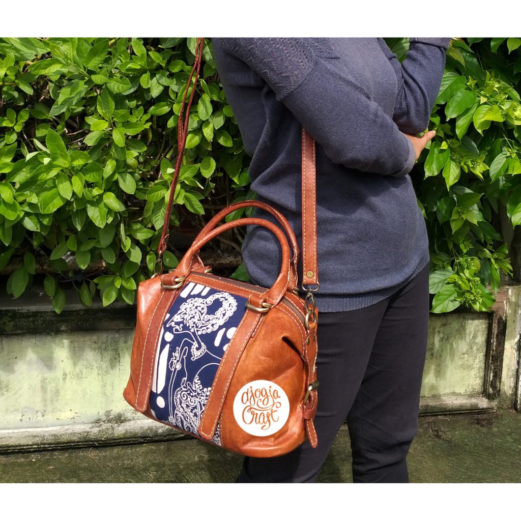 Jual Tas Kulit Speedy Lina Kombi Batik Wayang | Shopee Indonesia