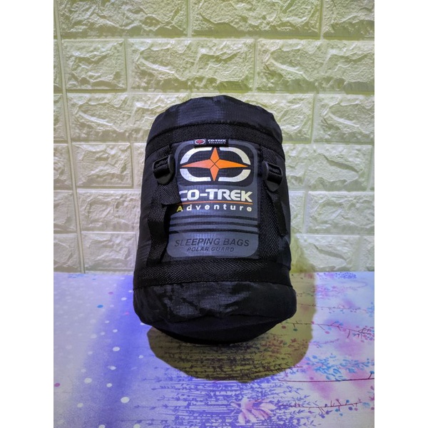 Jual (PRELOVED) SLEEPINGBAG CO TREK ADVENTURE (masih sekali pakai ...