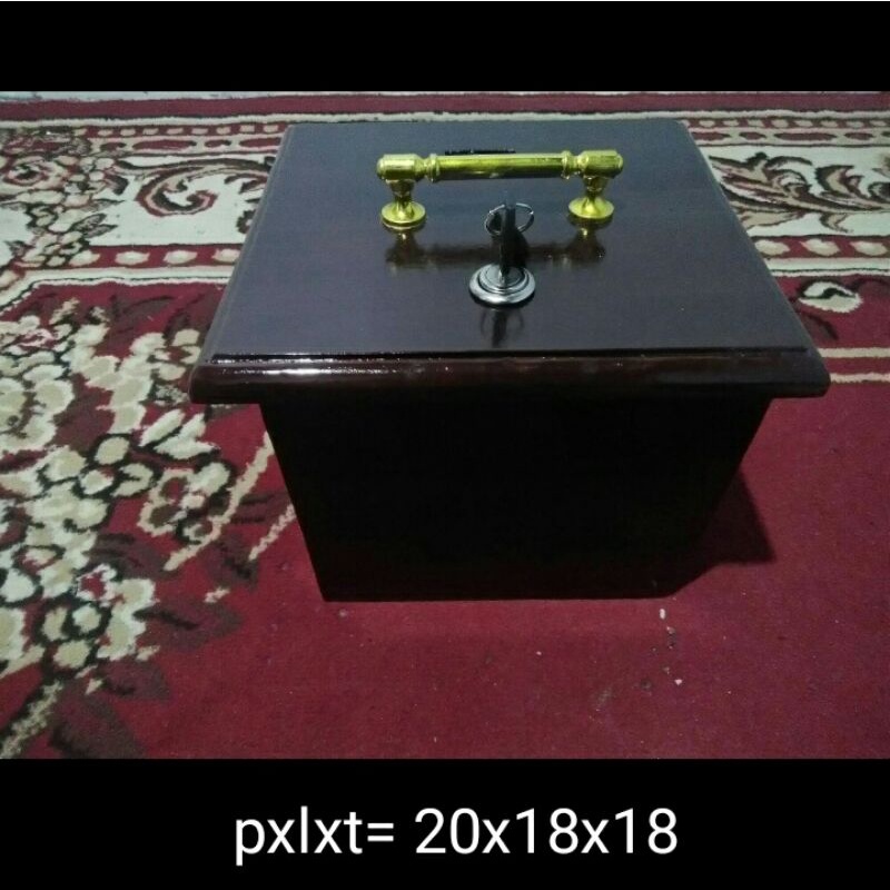 Jual kotak amal kotak infak celengan jati asli uk.20x18x18 cm | Shopee ...