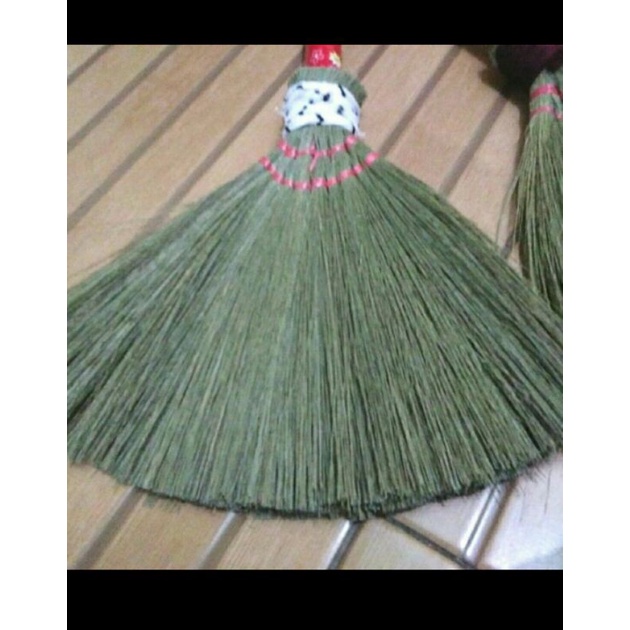 Jual sapu rumput mini/sapu anak2/sapu kecil | Shopee Indonesia