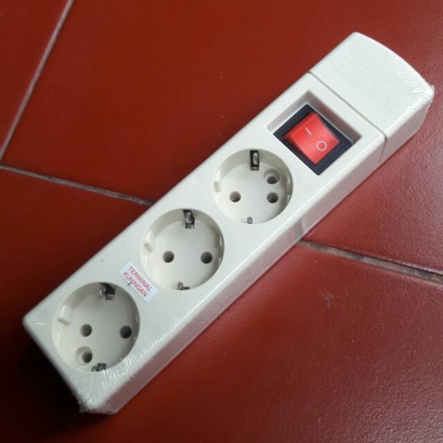 Jual UTICON Stop Kontak 3 Lubang plus Saklar colokan listrik tiga lobang | Shopee Indonesia