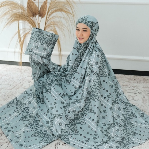 Jual Mukena Dewasa Rayon Bali Premium Mutiara All Over Putri Dania | Shopee Indonesia