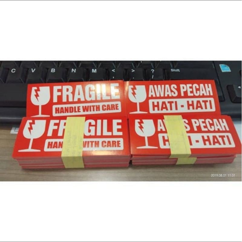 Jual Sticker Fragile Awas Pecah 8,5 x 3,5 cm | Shopee Indonesia