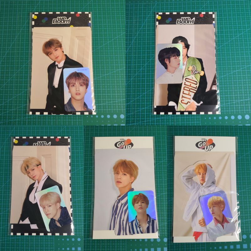 Jual HOLOGRAM PC SET WE BOOM (WB) + WE GO UP (WGU) & CLEAR STICKER ...