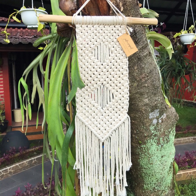 Jual All White Macrame Wallhanging (Small) | Shopee Indonesia